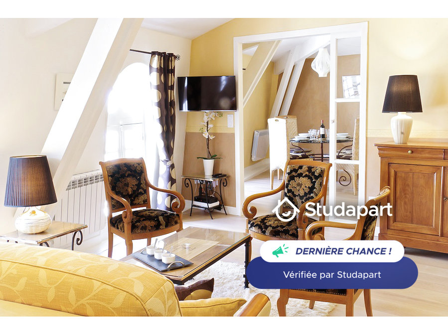 Ce bien a été entièrement rénové et décoré en juin…: Logement: À louer ...